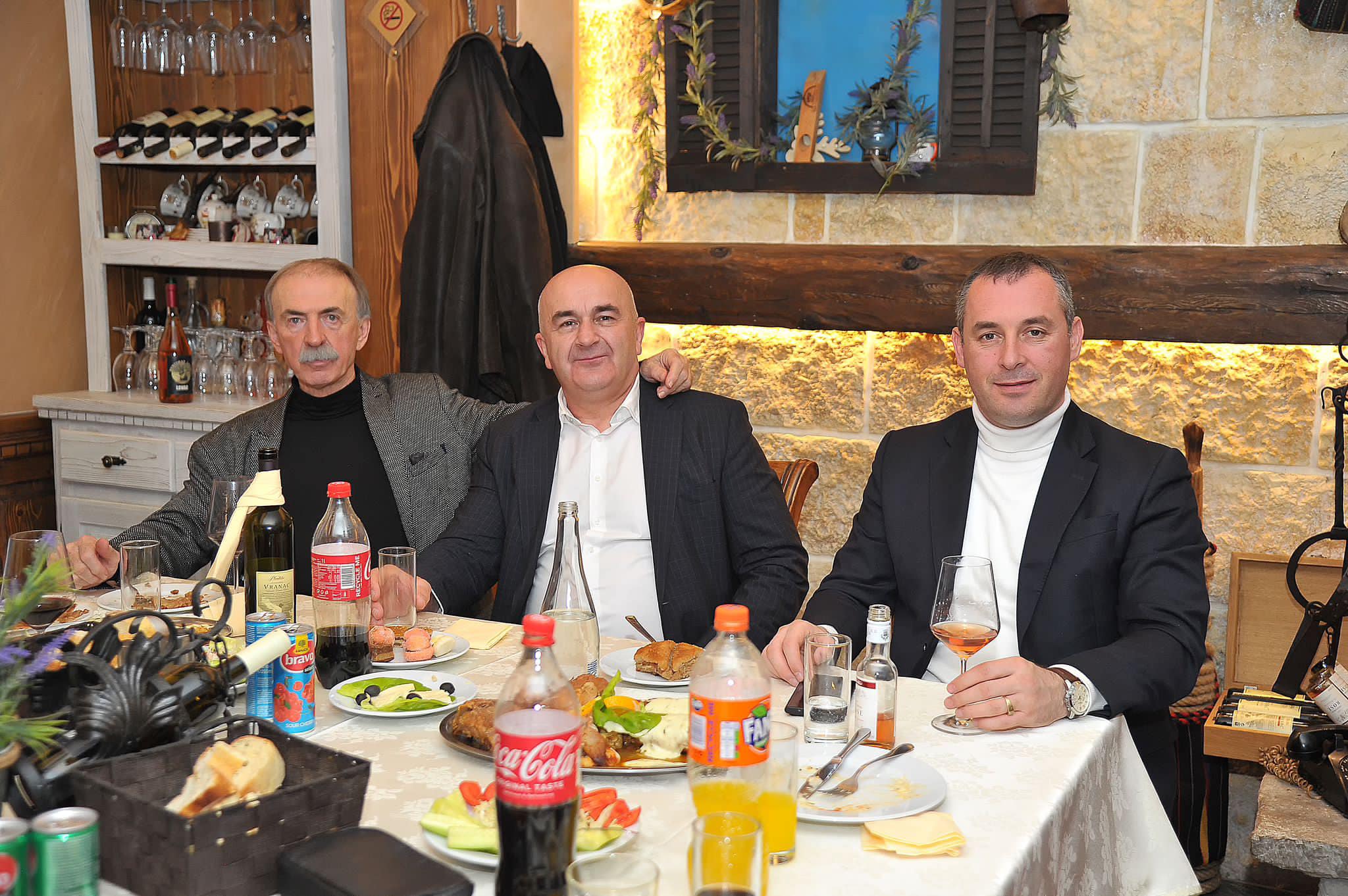 Sjajno druženje sa kolegama i članovima GO SNP CG na novogodišnjem ...